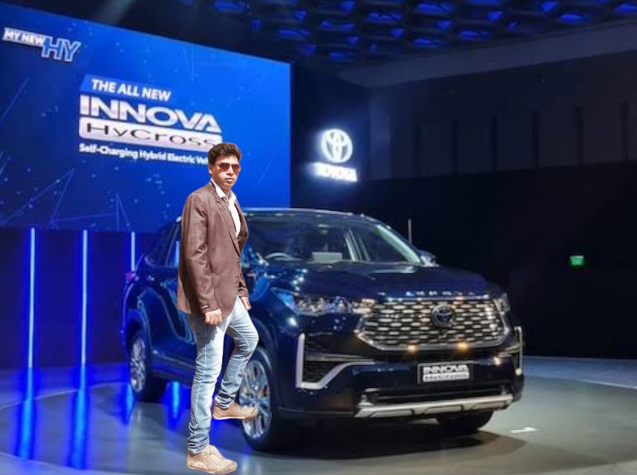 Toyota Innova HyCross, World's first Electrified flex-fuel MPV Launched ...